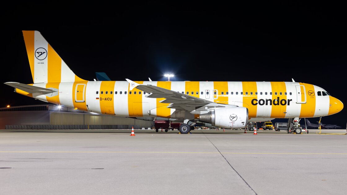 Flight DE 216 to HURGHADA - Stuttgart Airport