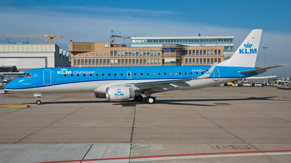 Flight KL 1830 to AMSTERDAM - Stuttgart Airport