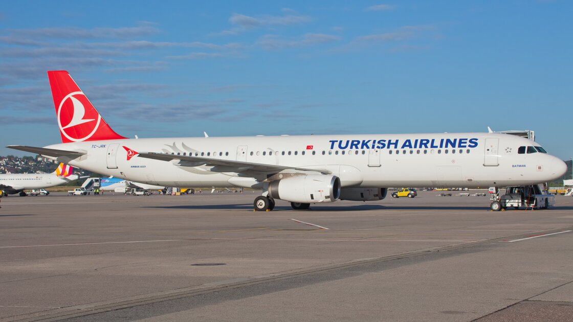 Flight TK 1709 from ISTANBUL - Stuttgart Airport